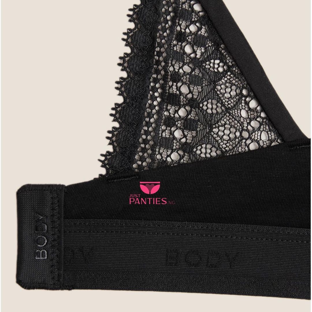 Lightly padded under-wired full-cup bra – Just Panties